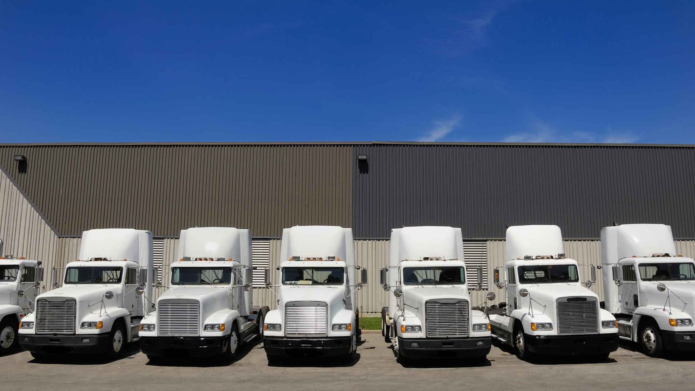 What Is Fleet Asset Tracking?